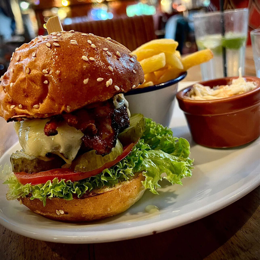 Tap & Kitchen | Home | Waterside Restaurant & Bar in Oundle ...